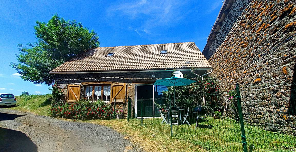 110 M² Maison De Vacances ∙ 2 Chambres ∙ 5 Personnes - Cantal