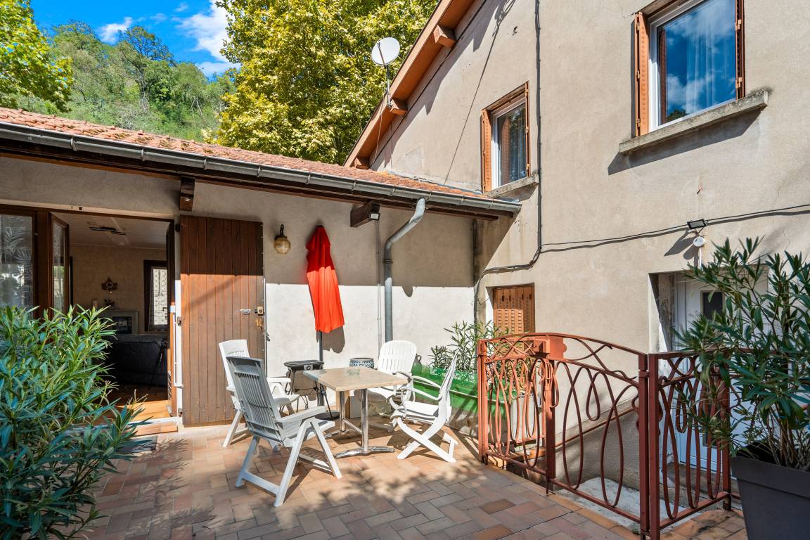 33 M² Studio ∙ 1 Chambre ∙ 4 Personnes - Pont Saint-Martin