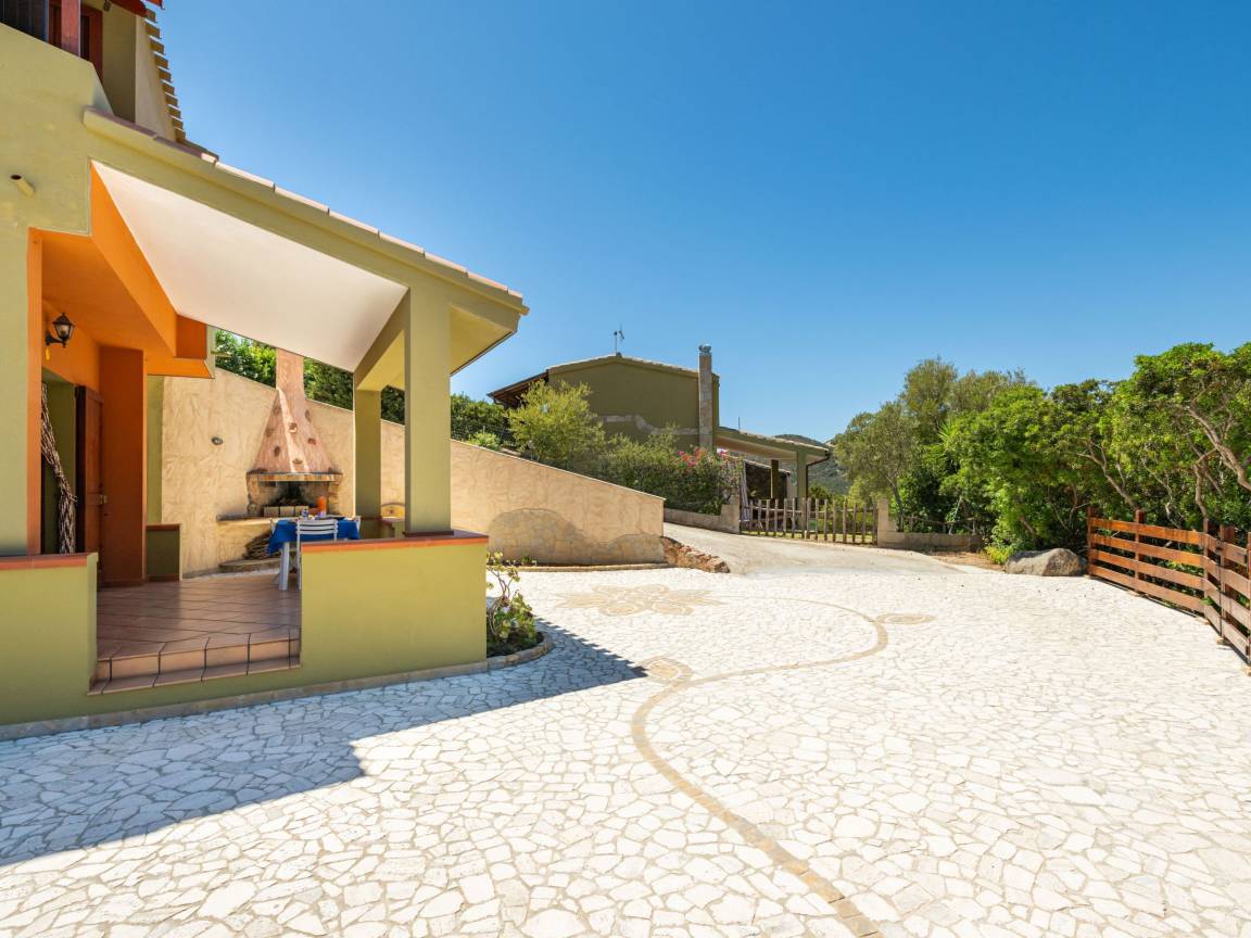 80 M² Ferienhaus ∙ 1 Schlafzimmer ∙ 6 Gäste - Villasimius