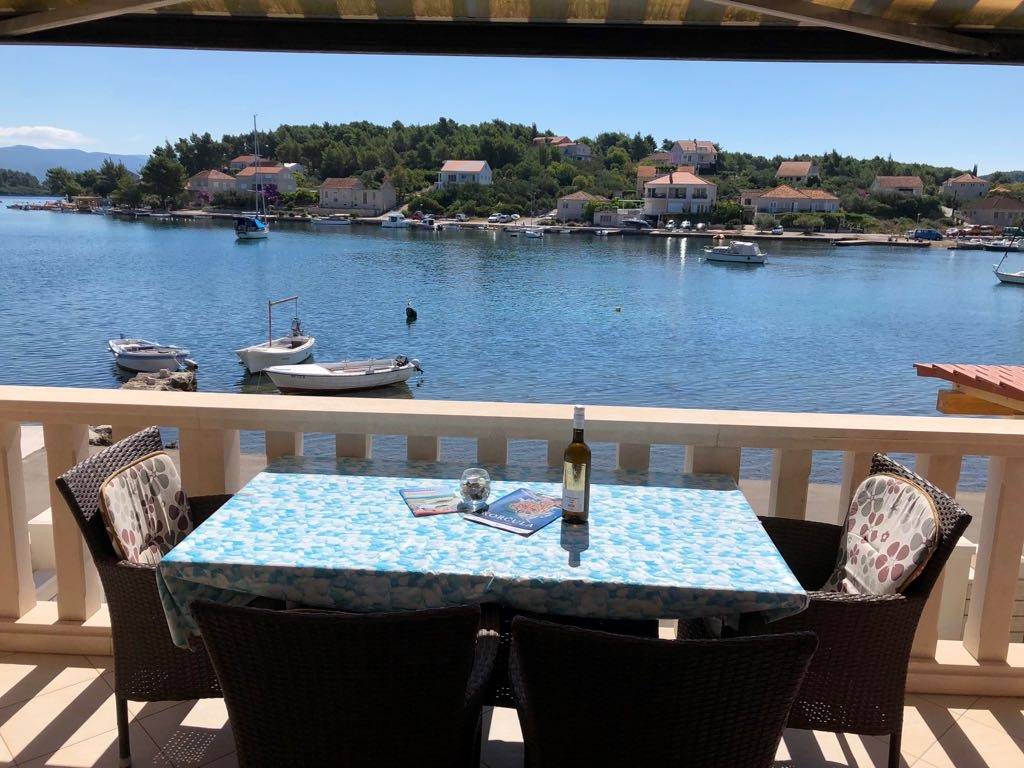 65 M² Apartment ∙ 2 Bedrooms ∙ 5 Guests - Lumbarda