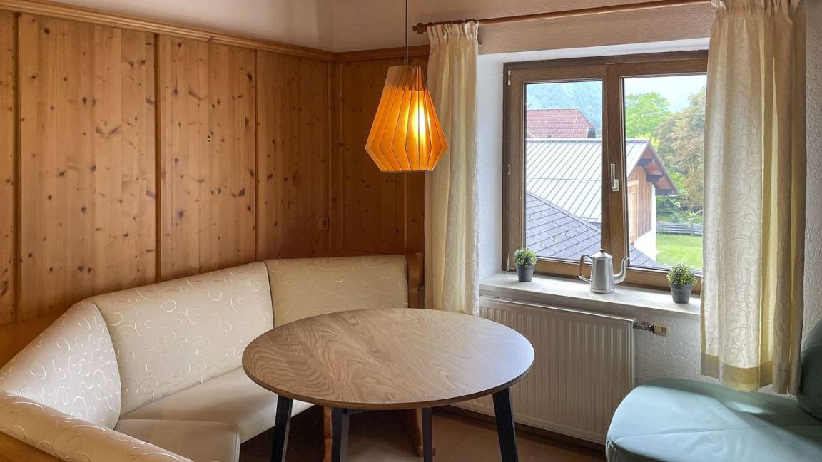 70 M² Ferienwohnung ∙ 2 Schlafzimmer ∙ 3 Gäste - Hallstatt