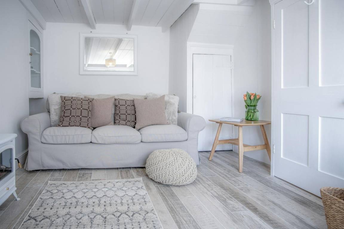75 M² Cottage ∙ 2 Bedrooms ∙ 3 Guests - Saint Dogmaels