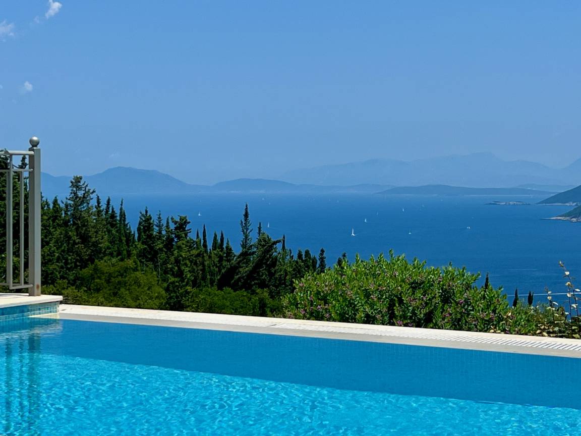 140 M² Villa ∙ 3 Makuuhuonetta ∙ 6 Vierasta - Fiskardo