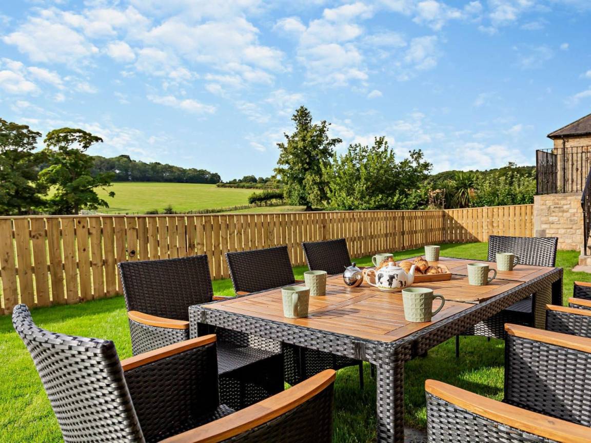 Cottage ∙ 4 Bedrooms ∙ 8 Guests - Bishop Auckland