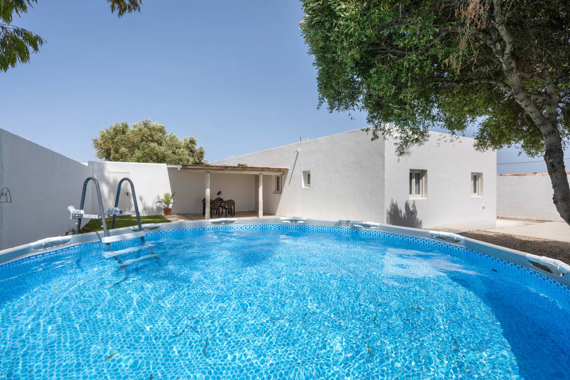 74 M² House ∙ 2 Bedrooms ∙ 4 Guests - San Fernando