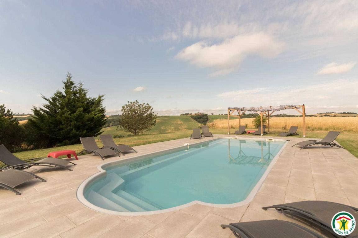 100 M² Gîte ∙ 2 Chambres ∙ 6 Personnes - Nailloux