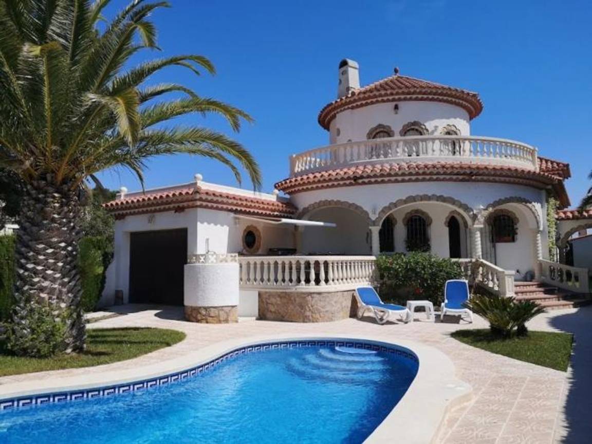 130 M² Casa ∙ 3 Habitaciones ∙ 6 Huéspedes - Miami Platja