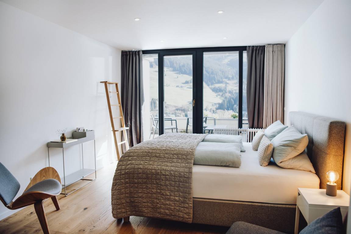 65 M² Ferienwohnung ∙ 1 Schlafzimmer ∙ 4 Gäste - Hintermoos