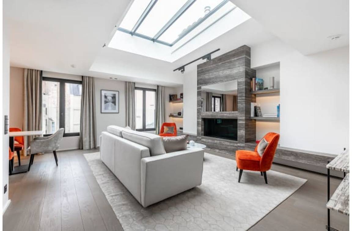 93 M² Appartement ∙ 2 Chambres ∙ 6 Personnes - Rueil-Malmaison