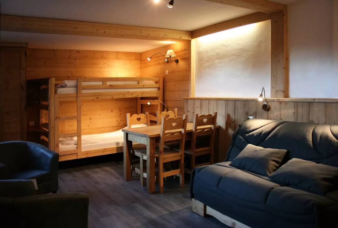 20 M² Hotel ∙ 1 Slaapkamer ∙ 6 Gasten - Verchaix