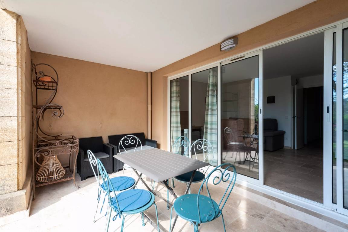 42 M² Ferienwohnung ∙ 1 Schlafzimmer ∙ 6 Gäste - Salon-de-Provence