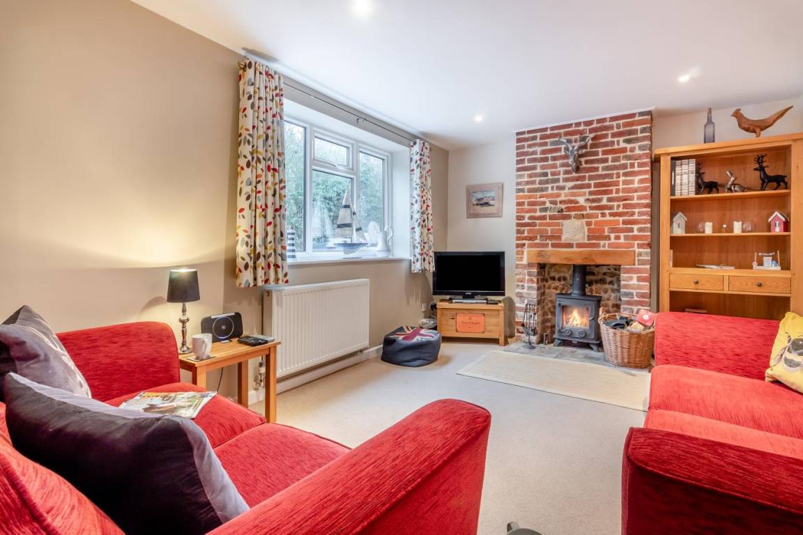 Cottage ∙ 3 Bedrooms ∙ 4 Guests - Dunwich