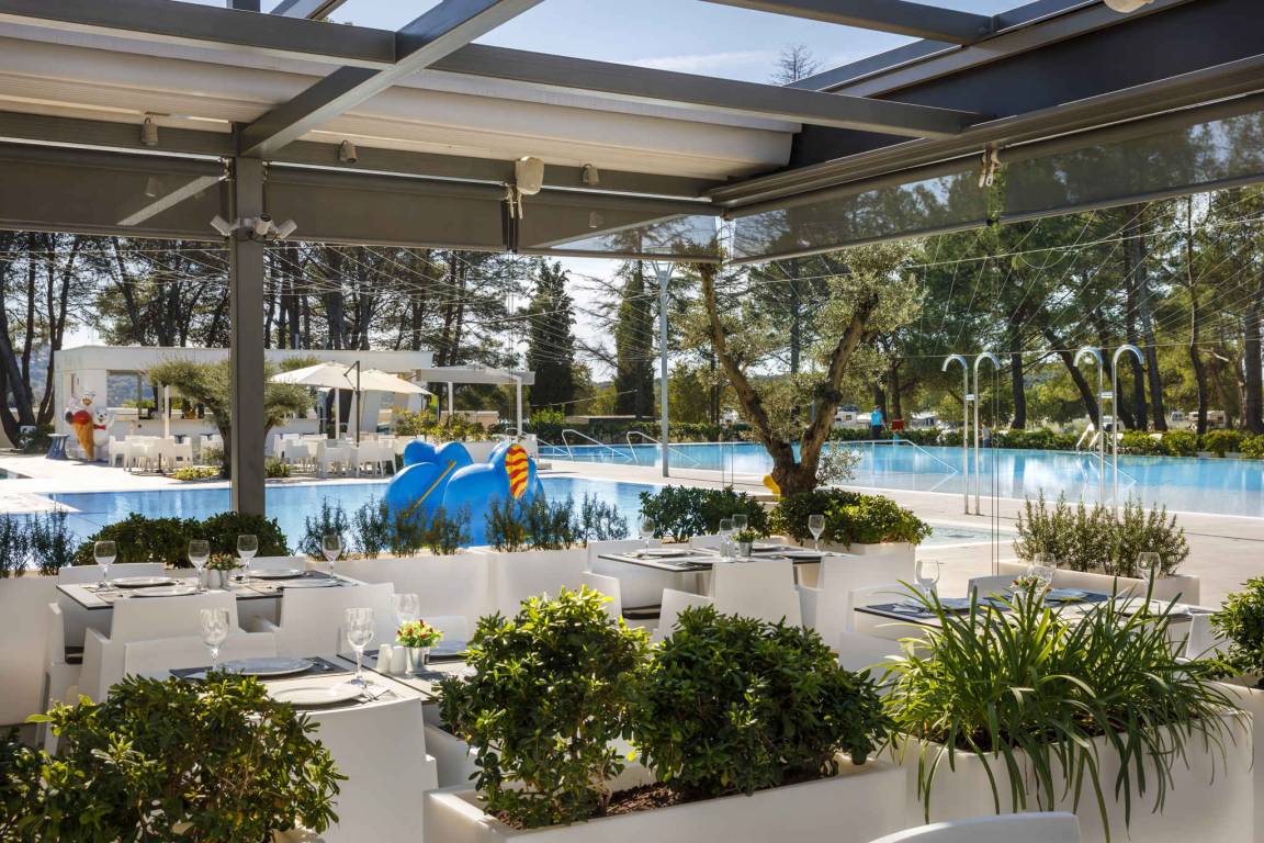 32 M² Mobilheim ∙ 2 Schlafzimmer ∙ 4 Gäste - Vrsar