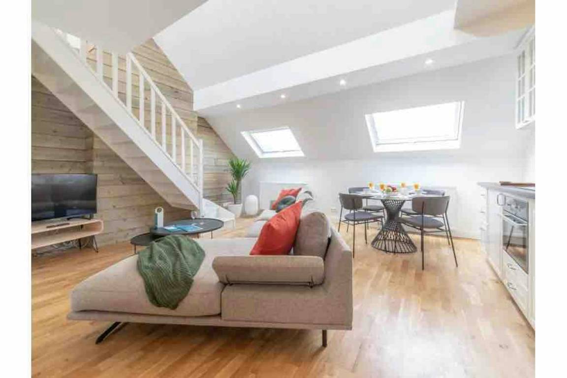 85 M² Appartement ∙ 2 Slaapkamers ∙ 4 Gasten - Ukkel