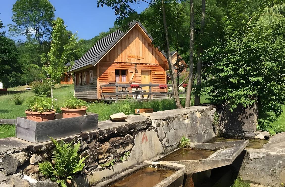35 M² Chalet ∙ 2 Bedrooms ∙ 5 Guests - Pyrenees