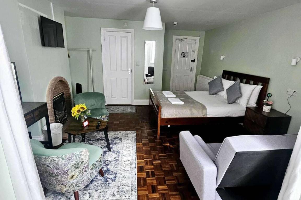 600 M² Apartment ∙ 2 Bedrooms ∙ 6 Guests - Hayling Island