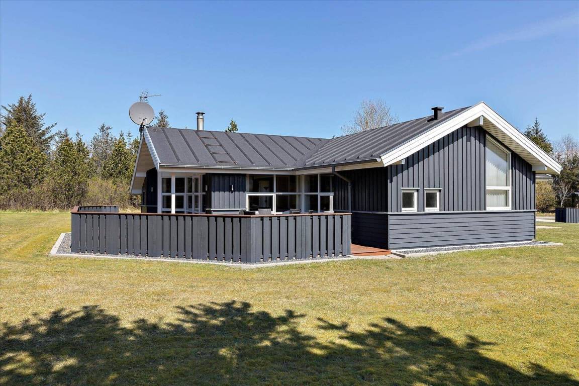 110 M² House ∙ 3 Bedrooms ∙ 6 Guests - Tversted