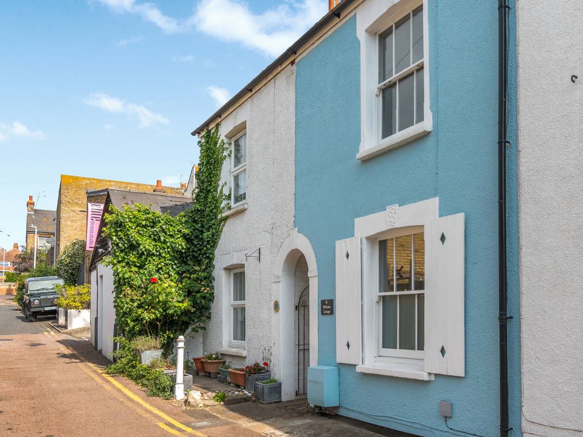 Cottage ∙ 2 Bedrooms ∙ 4 Guests - Broadstairs