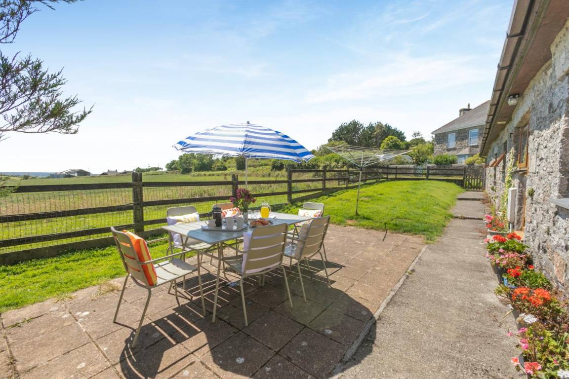 Cottage ∙ 3 Bedrooms ∙ 6 Guests - Porthleven