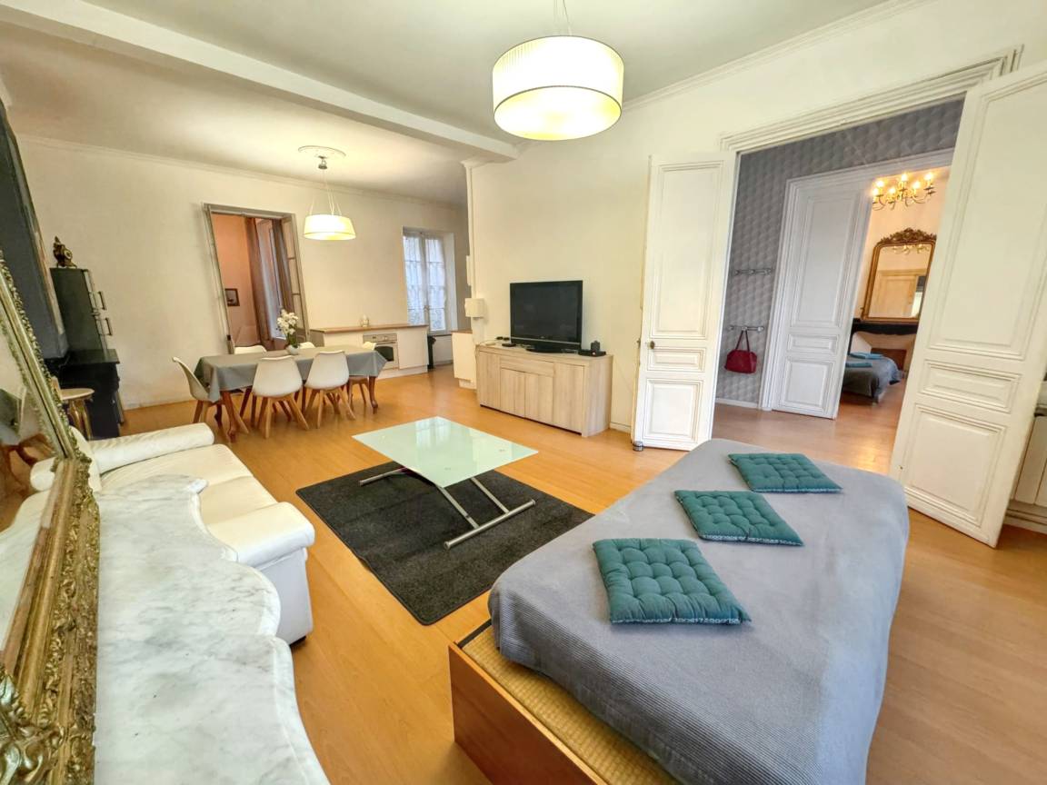 93 M² Ferienwohnung ∙ 3 Schlafzimmer ∙ 12 Gäste - Département Aude