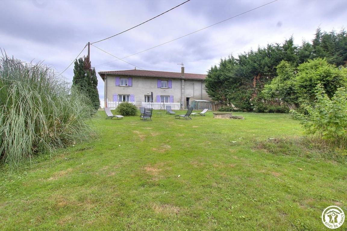 136 M² Gîte ∙ 5 Chambres ∙ 11 Personnes - Rhône-Alpes