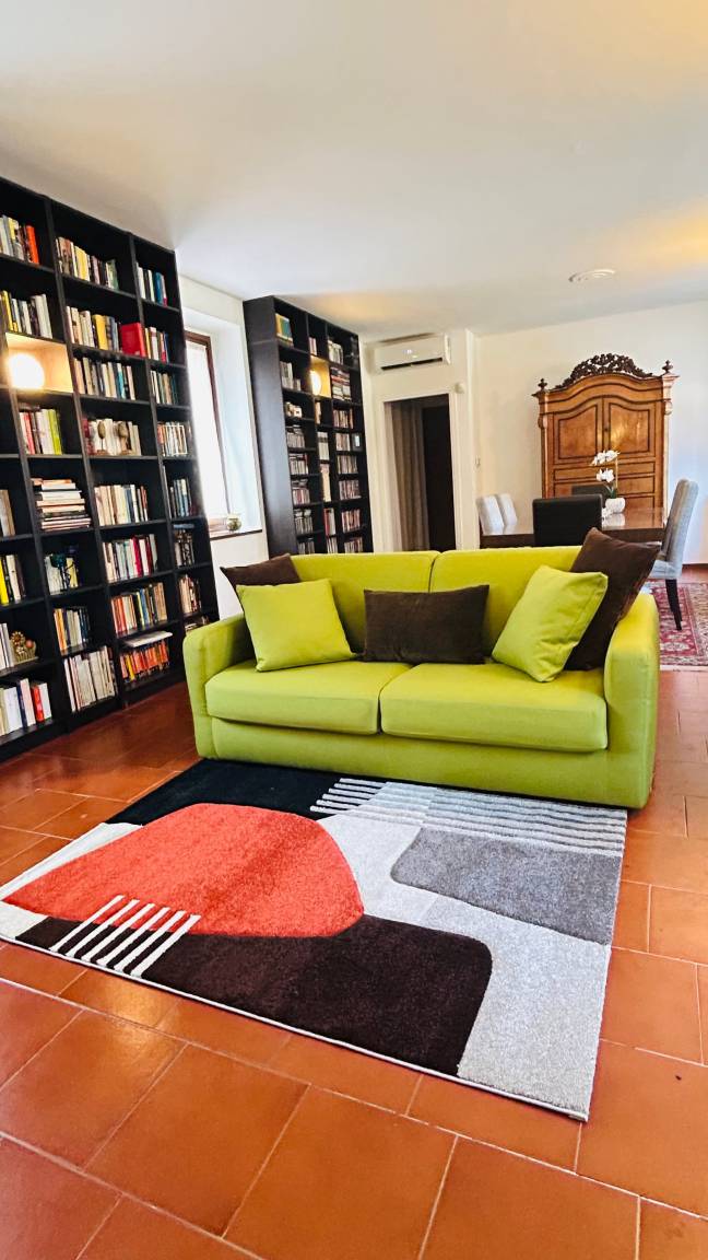 70 M² Talo ∙ 1 Makuuhuone ∙ 2 Vierasta - Pavia