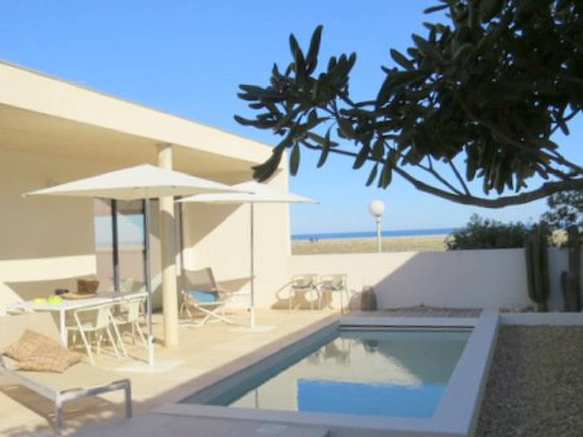 146 M² Villa ∙ 4 Chambres ∙ 8 Personnes - Le Barcarès