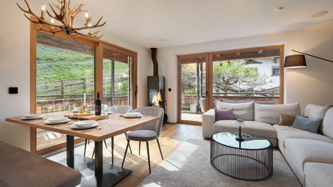 83 M² Appartement ∙ 2 Chambres ∙ 6 Personnes - Kitzbühel