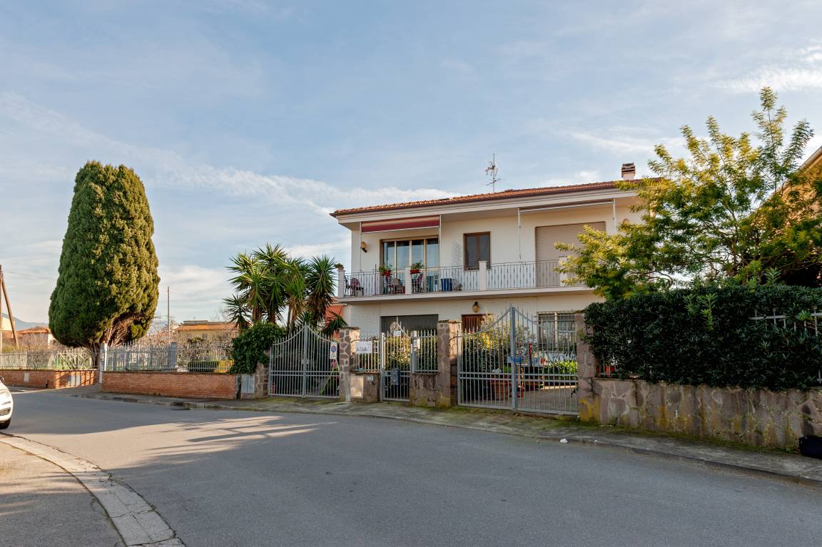 60 M² Apartment ∙ 1 Bedroom ∙ 3 Guests - Pisa Airport (PSA)