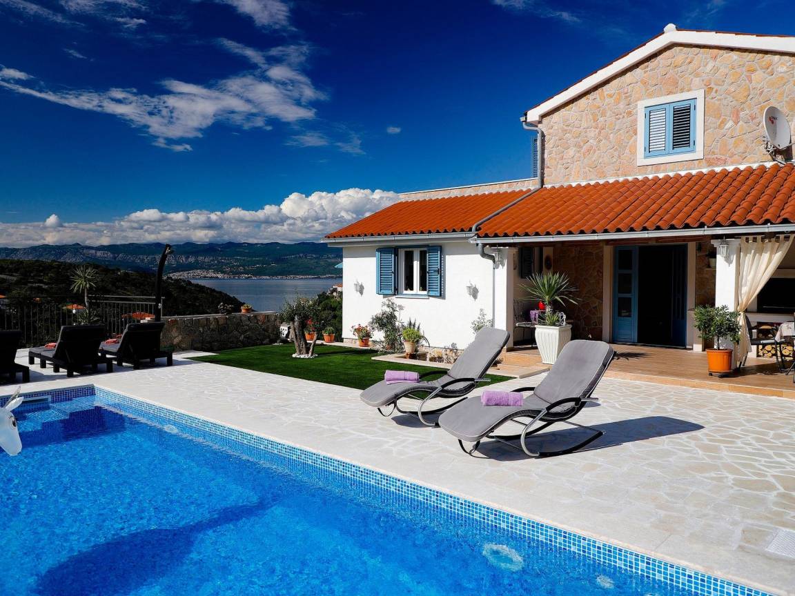 120 M² Huis ∙ 2 Slaapkamers ∙ 7 Gasten - Punat