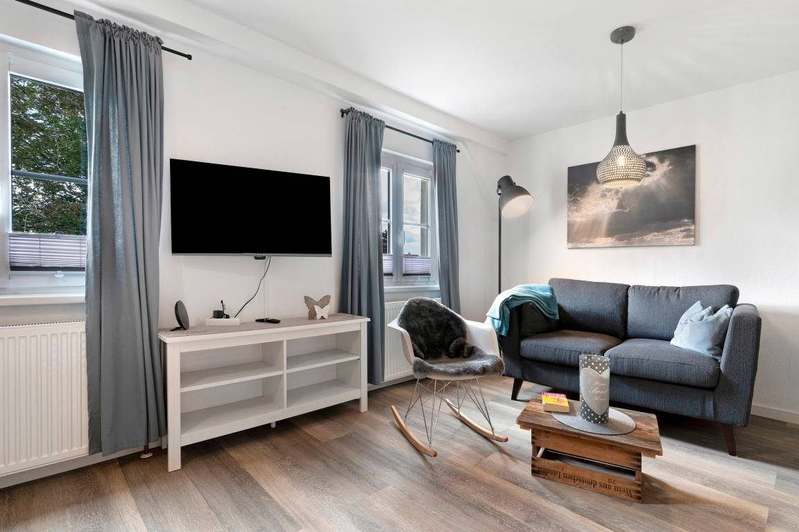 54 M² Ferienwohnung ∙ 1 Schlafzimmer ∙ 2 Gäste - Endingen am Kaiserstuhl