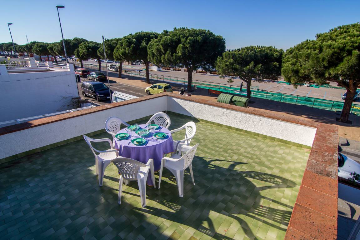 108 M² Ferienhaus ∙ 4 Schlafzimmer ∙ 11 Gäste - Cadaqués