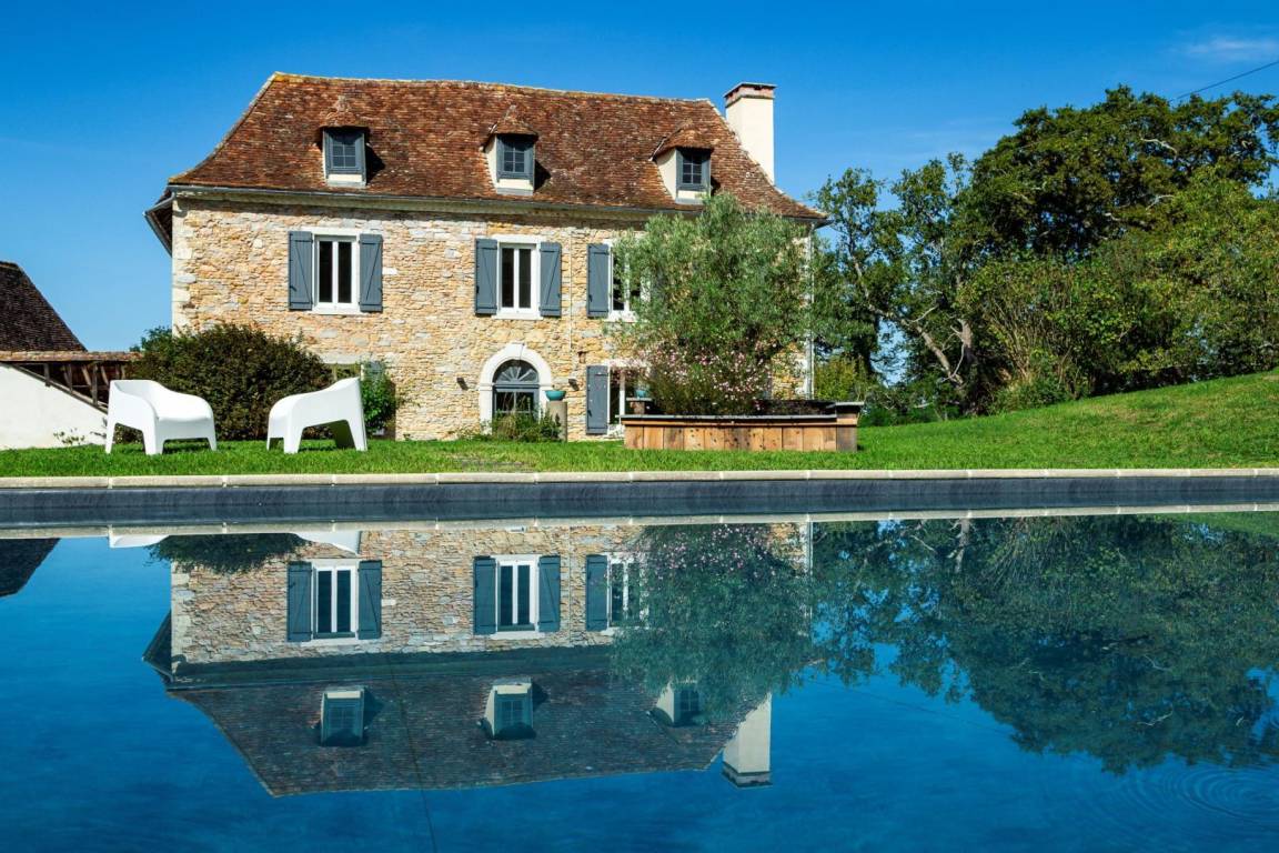 150 M² Gîte ∙ 3 Schlafzimmer ∙ 8 Gäste - Salies-de-Béarn