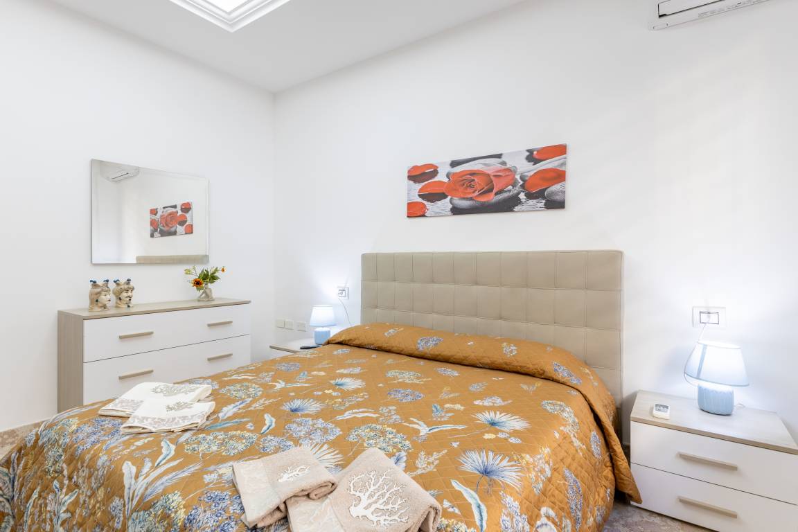 75 M² Apartment ∙ 1 Bedroom ∙ 4 Guests - Pozzallo
