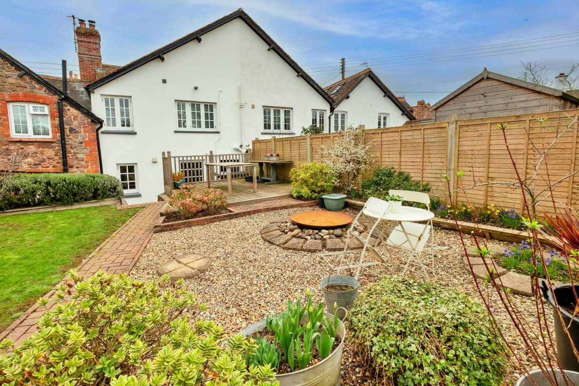 120 M² Cottage ∙ 3 Bedrooms ∙ 6 Guests - Minehead