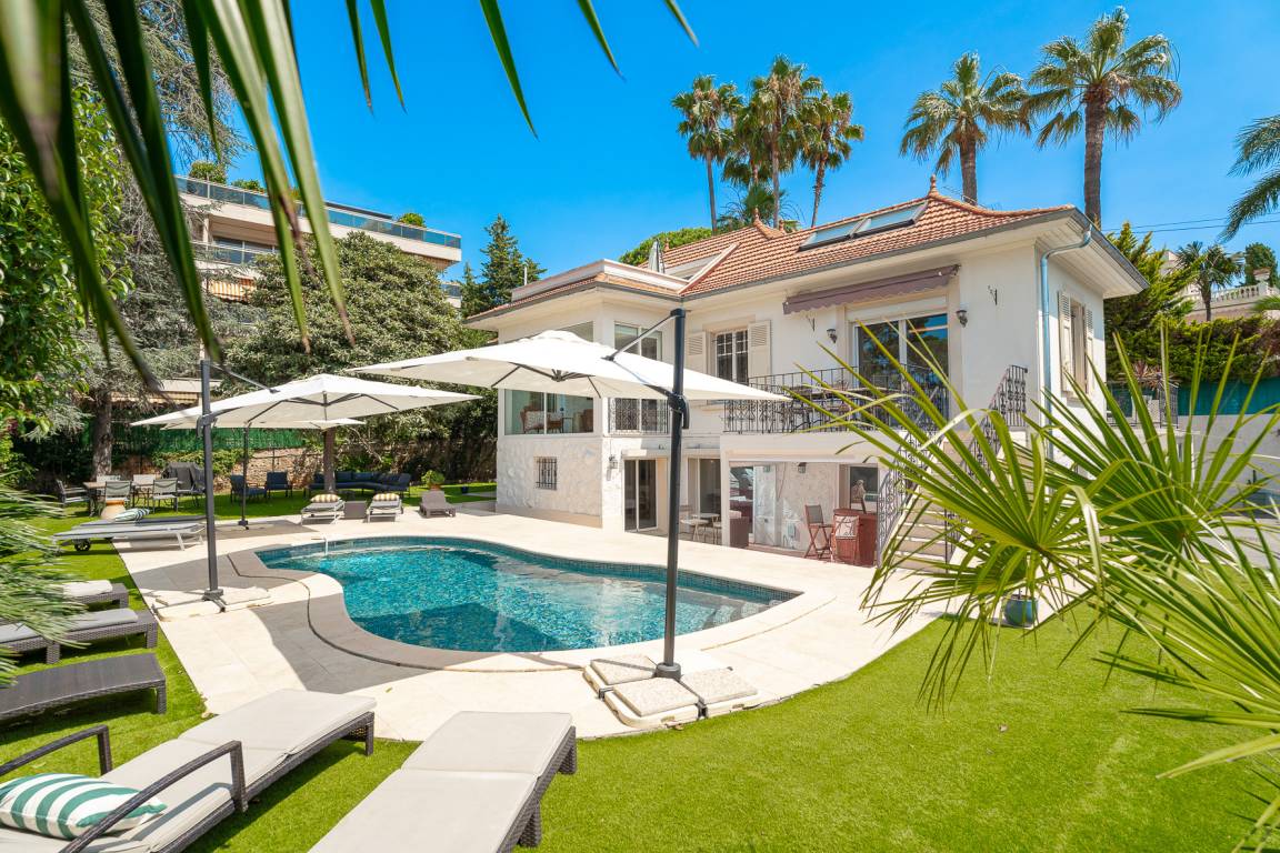 280 M² Villa ∙ 5 Chambres ∙ 10 Personnes - Antibes