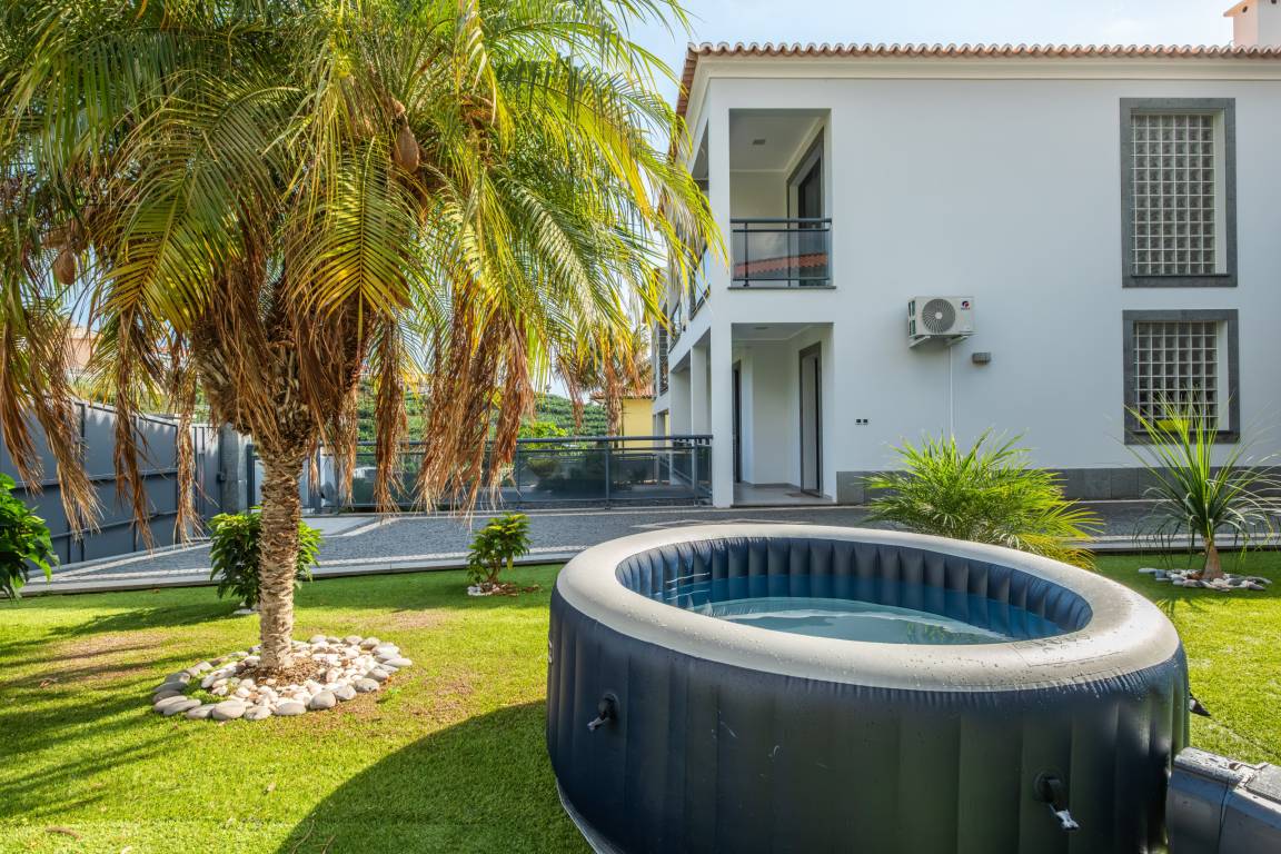 172 M² Huis ∙ 3 Slaapkamers ∙ 6 Gasten - Madeira
