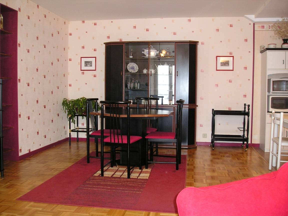 72 M² Apartment ∙ 2 Bedrooms ∙ 4 Guests - Saint-Flour