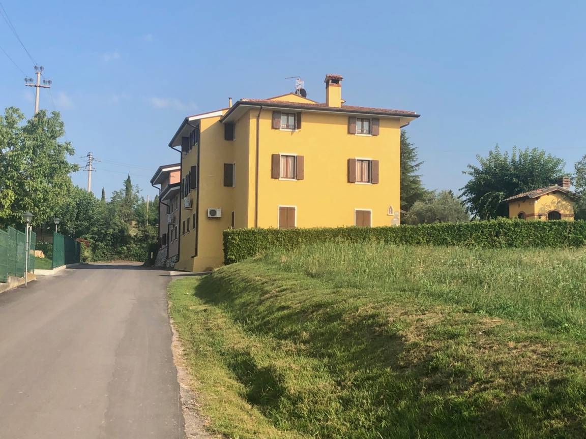 70 M² Appartamento Vacanza ∙ 2 Camere Da Letto ∙ 4 Ospiti - Lazise, VR