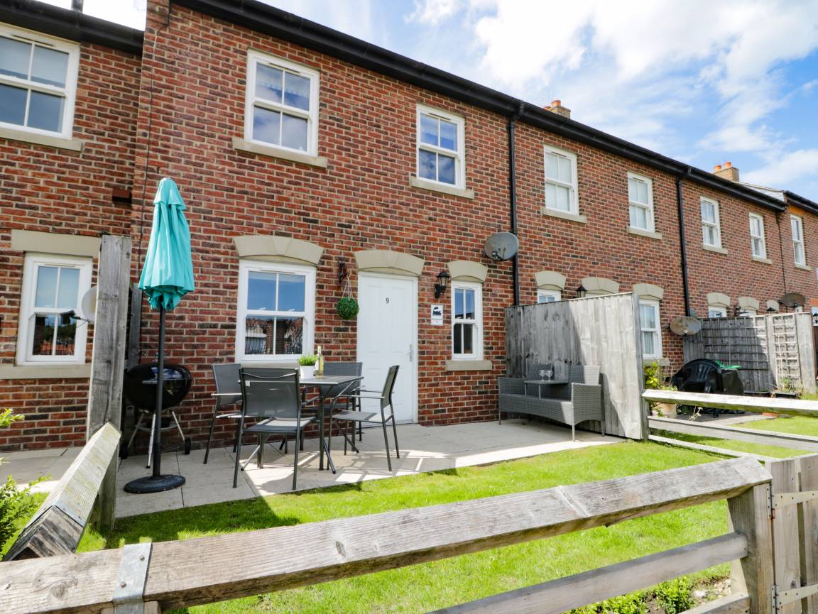 Cottage ∙ 2 Bedrooms ∙ 4 Guests - Robin Hood's Bay