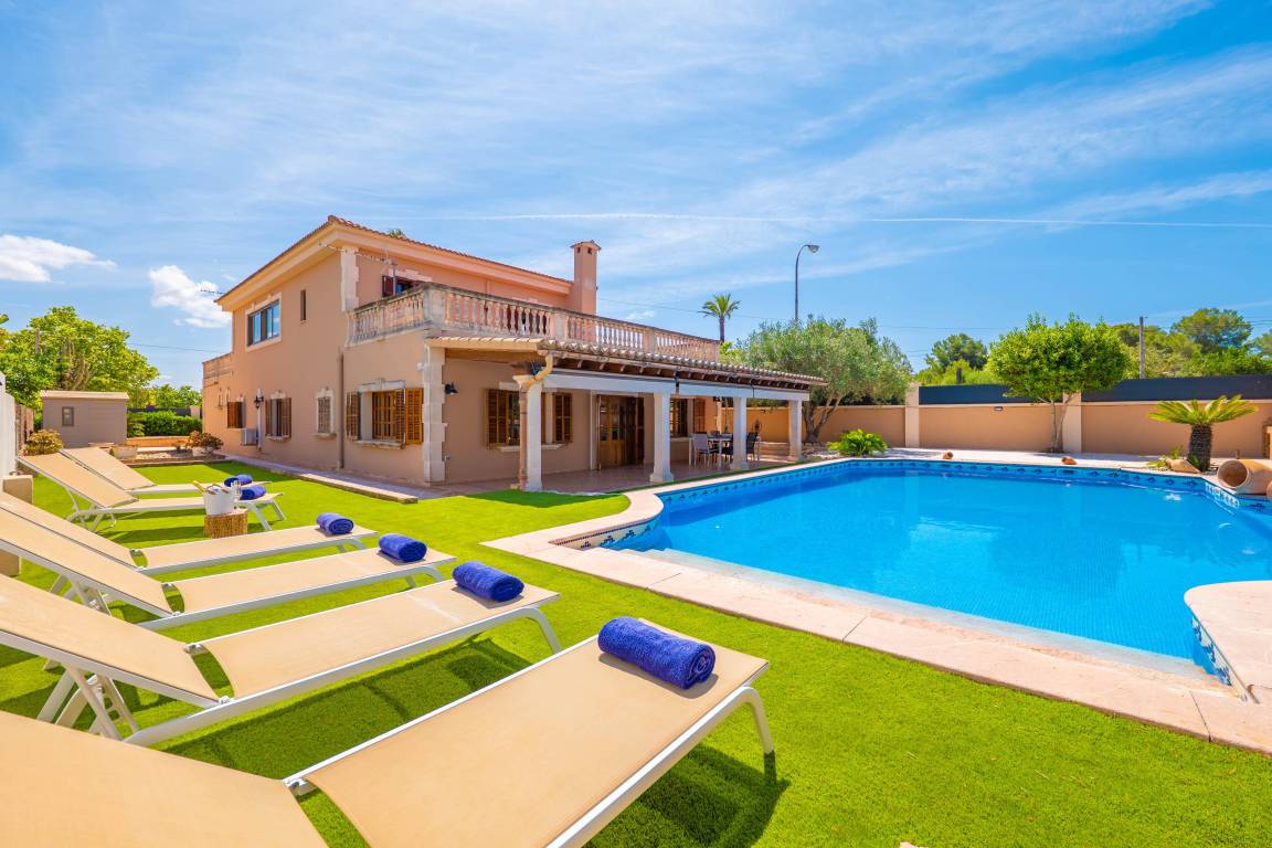 250 M² Villa ∙ 3 Chambres ∙ 6 Personnes - Playa de Palma