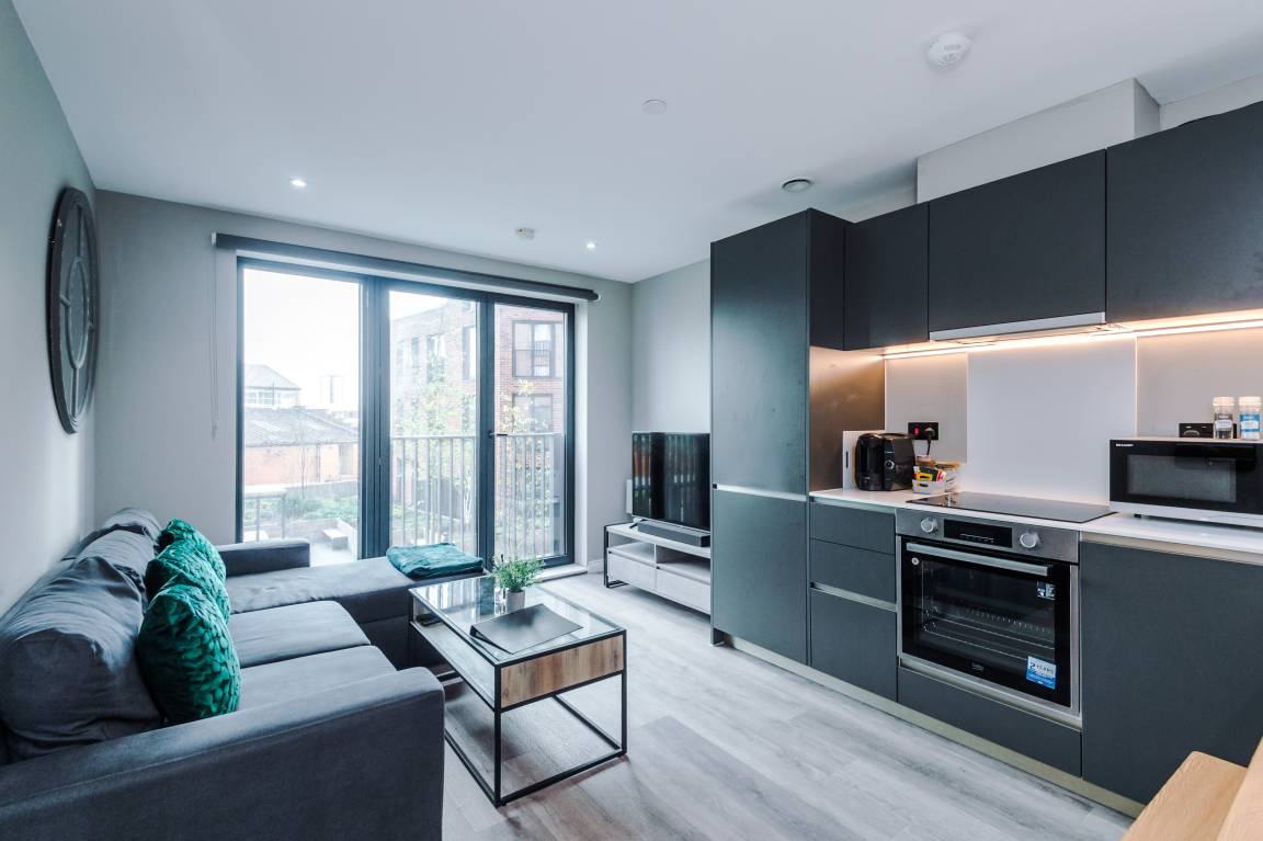 Apartment ∙ 1 Bedroom ∙ 5 Guests - Leeds Station