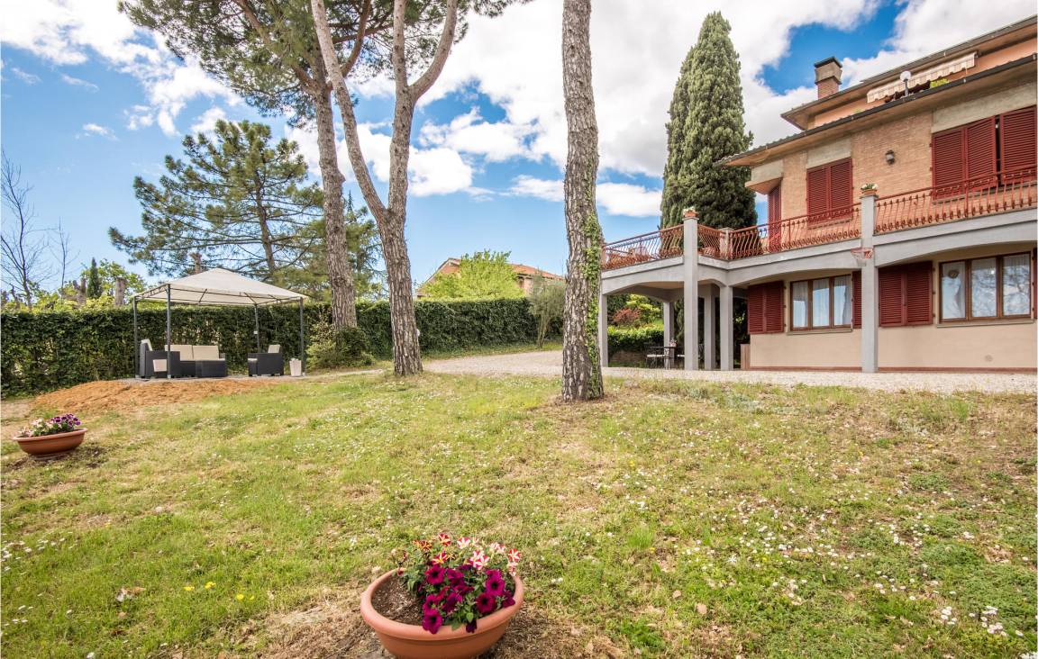 75 M² Ferienwohnung ∙ 2 Schlafzimmer ∙ 4 Gäste - Siena