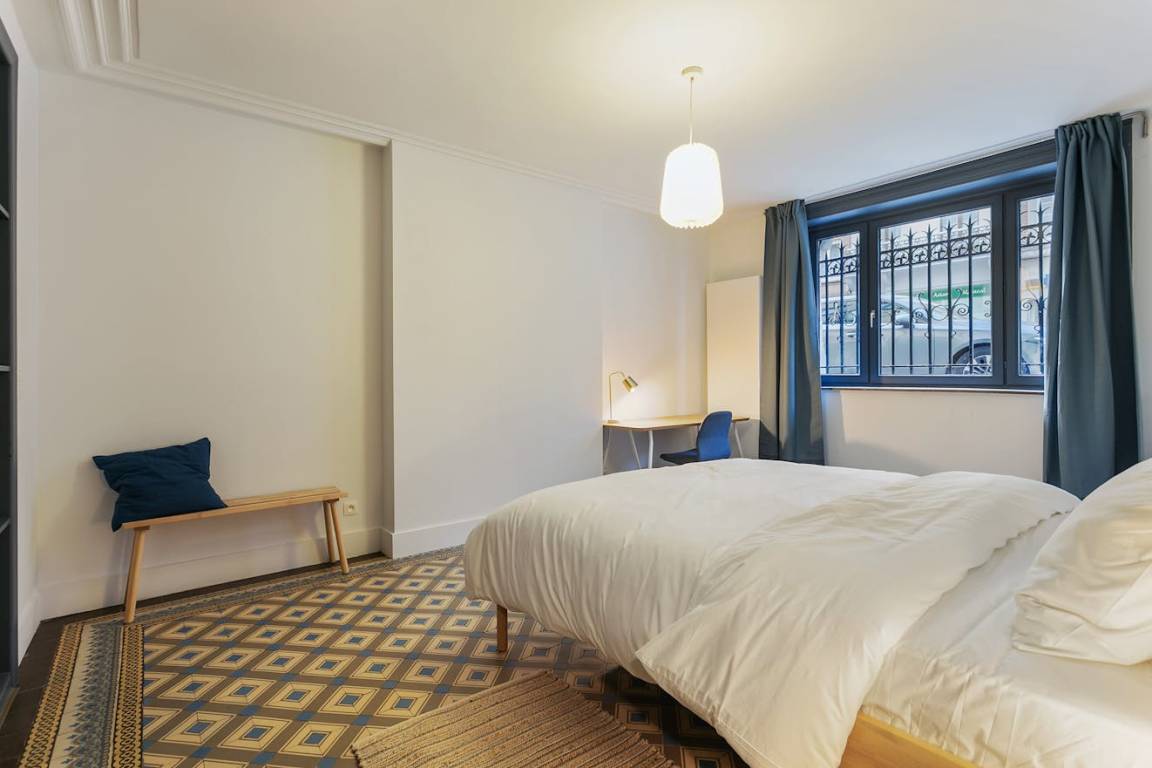 438 M² Private Room ∙ 1 Bedroom ∙ 1 Guest - Bryssel