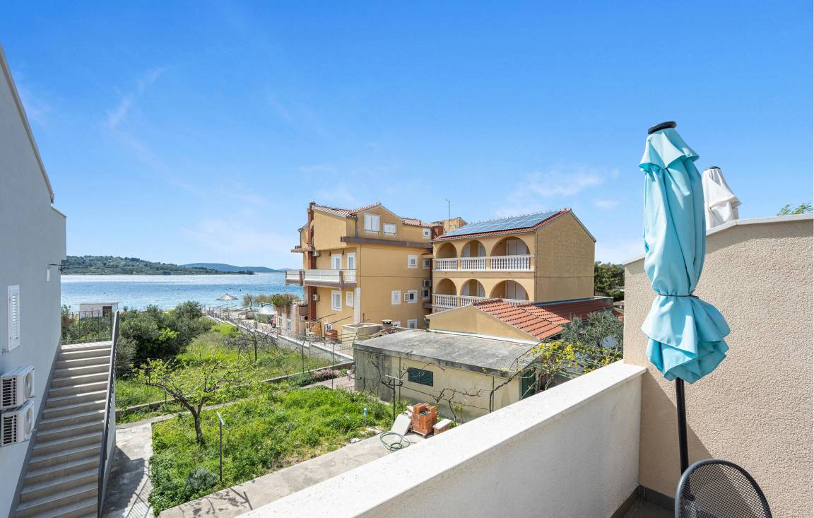 60 M² Apartment ∙ 2 Bedrooms ∙ 4 Guests - Vodice