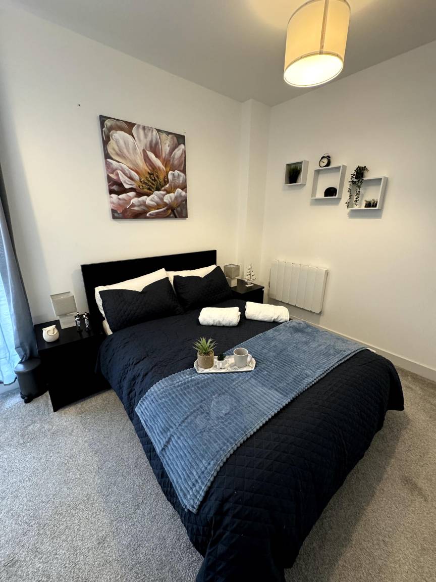 55 M² Apartment ∙ 1 Bedroom ∙ 4 Guests - Bracknell