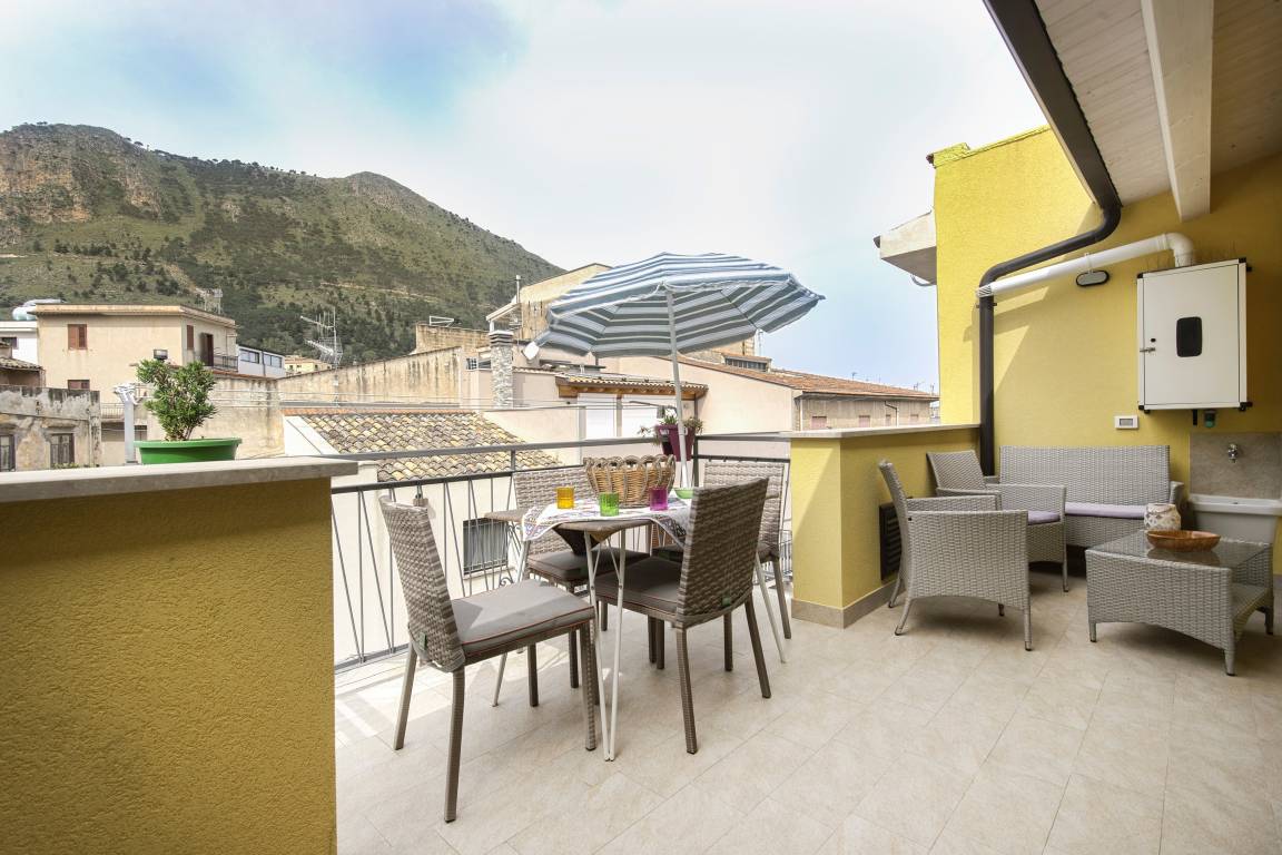 70 M² Apartamento ∙ 1 Habitación ∙ 4 Huéspedes - Castellammare del Golfo