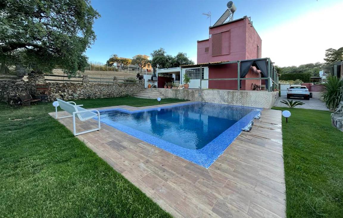 170 M² Maison De Vacances ∙ 3 Chambres ∙ 8 Personnes - El Castillo de las Guardas