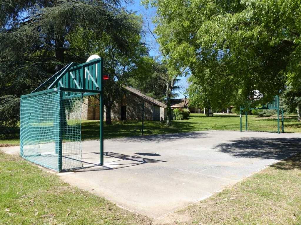 41 M² Camping ∙ 2 Chambres ∙ 6 Personnes - Berrias-et-Casteljau