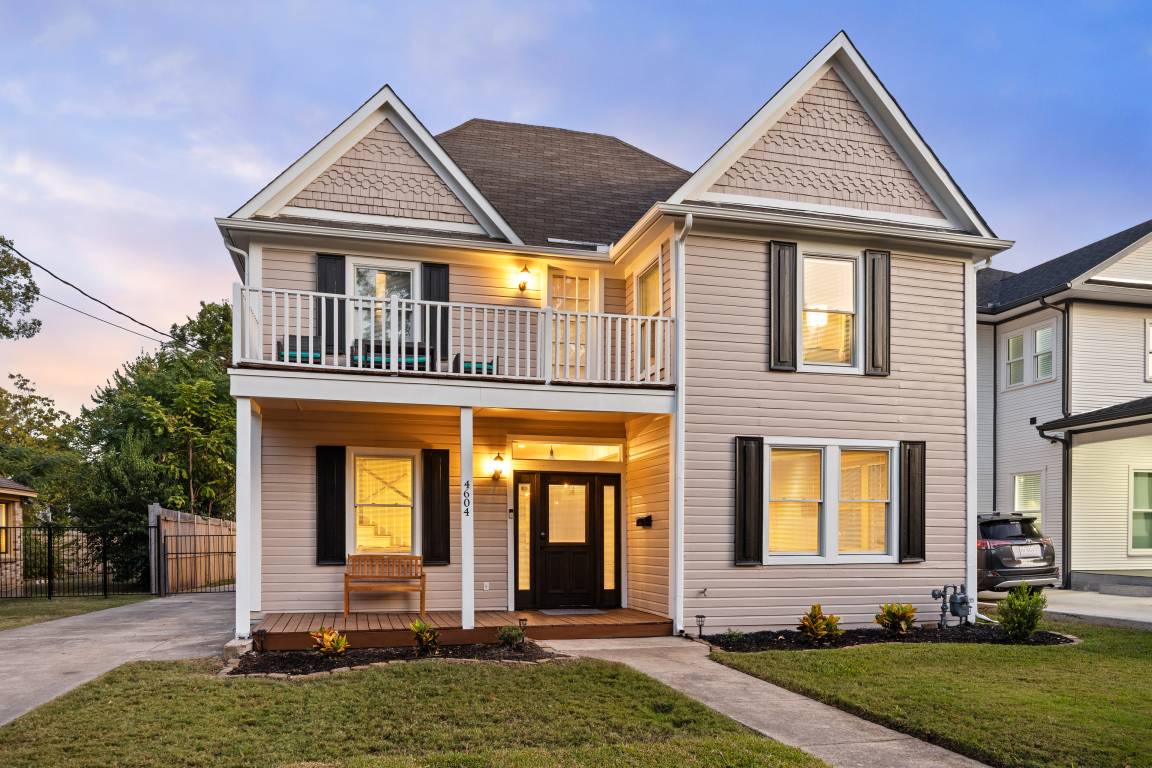 287 M² House ∙ 4 Bedrooms ∙ 12 Guests - Dallas, TX